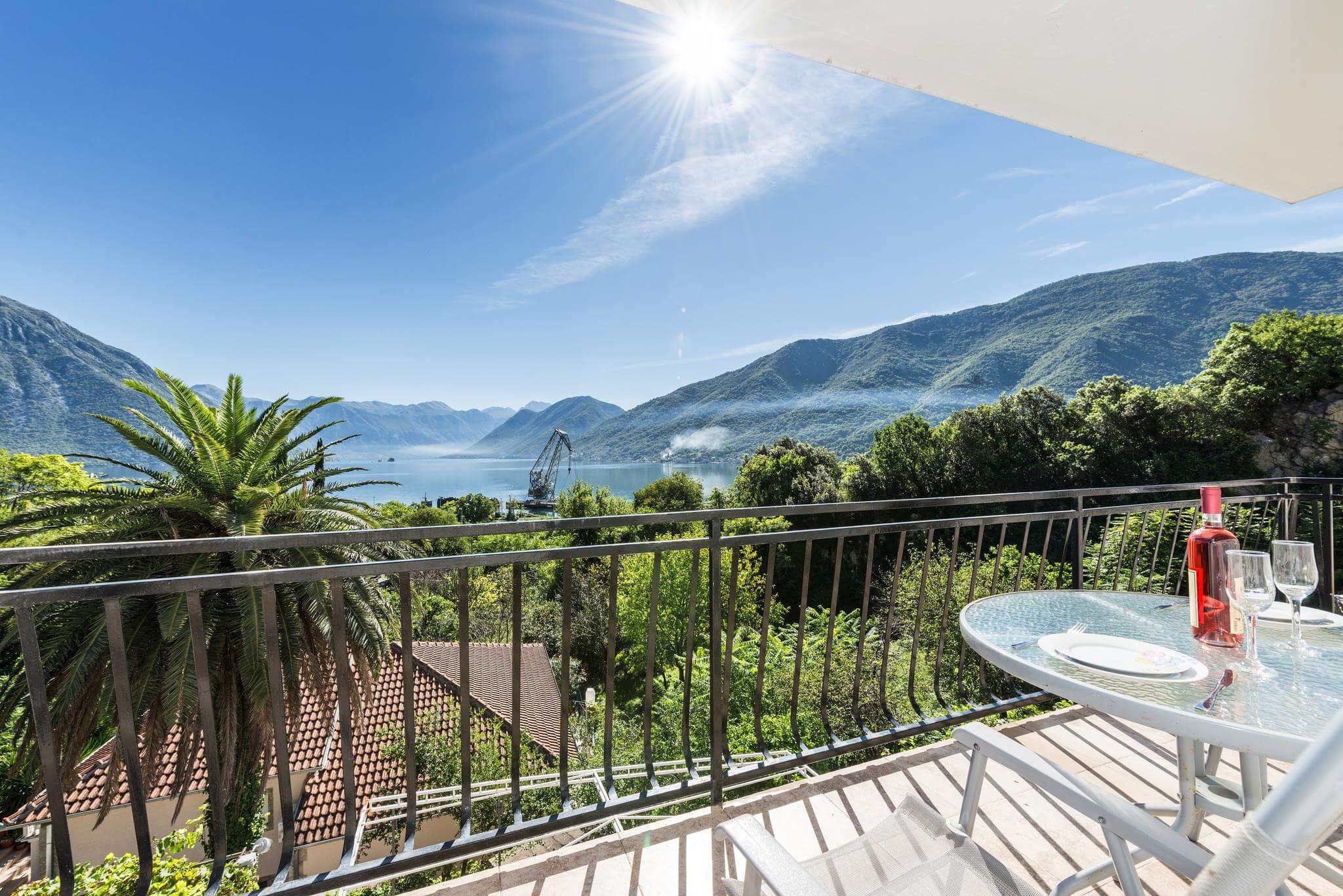 House for Rent in Lipci Boka Kotorska Bay : MNESTATE - Real estate in ...